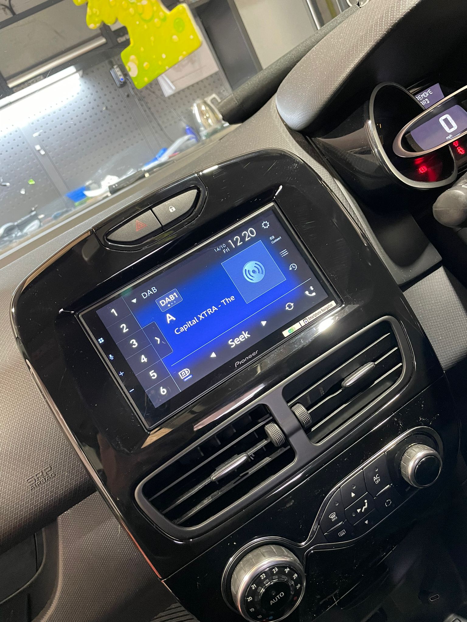 Pioneer Custom Product Range for Citroen - Fiat - Ford - Peugeot ...